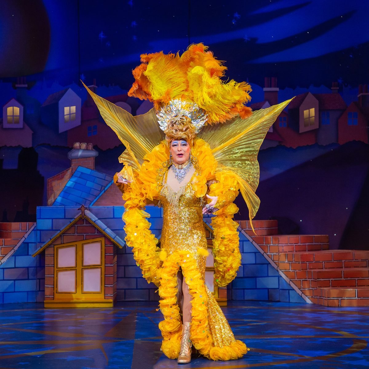 Peter Pan Pantomime at New Victoria Theatre, Woking - a review - Chimptrips