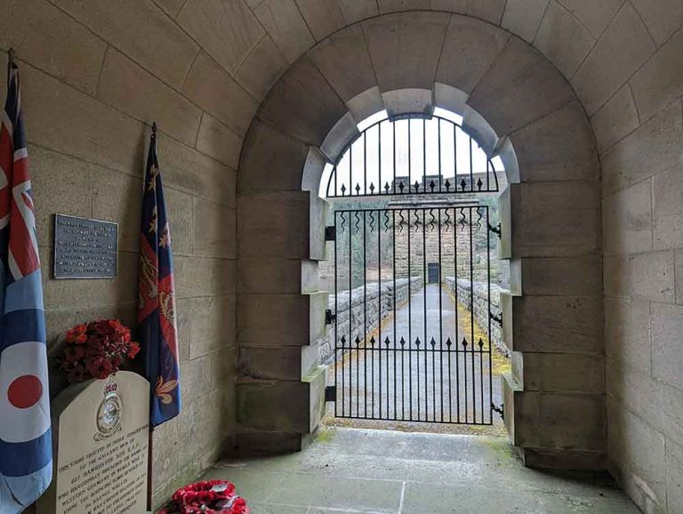 A guide to Derwent Dam, Derbyshire - Chimptrips