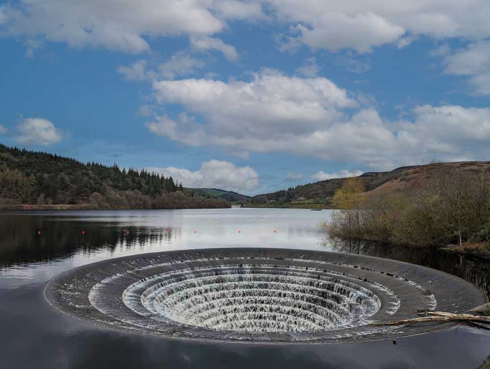 How to visit Ladybower Reservoir, Derbyshire - Chimptrips